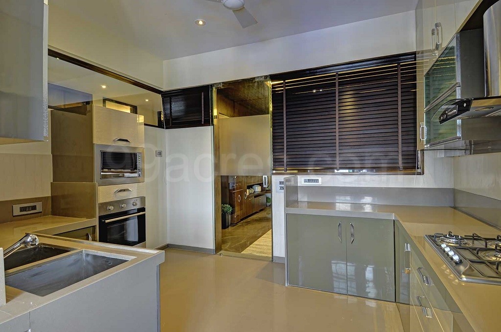 Red Brick IBIS Kandivali West, Mumbai Resale Price List, Brochure ...