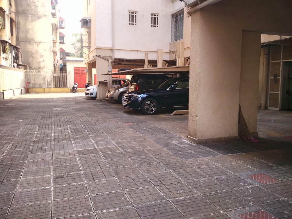 Akruti Erica Vile Parle East, Mumbai Resale Price List, Brochure, Floor ...