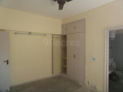 4 BHK / Bedroom Apartment / Flat for rent in Amrapali Vaishali Sector 3 ...