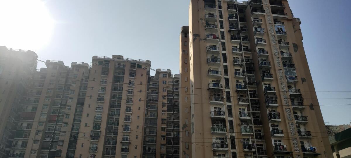 Amrapali Zodiac Sector 120, Noida Resale Price List, Brochure, Floor ...