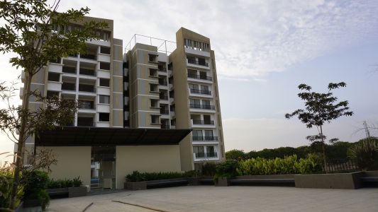 4 BHK Apartment / Flat for sale in RCM Tiara Residence Bicholi Hapsi ...