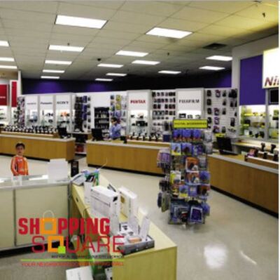 Hotel / Resort for sale in Ansal API Shopping Square Sushant Golf City ...