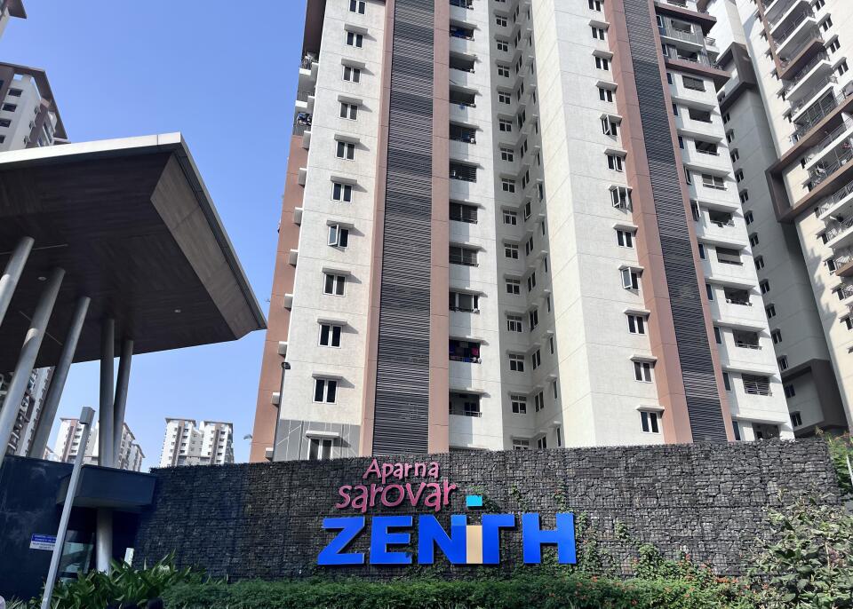 Aparna Sarovar Zenith Nallagandla, Hyderabad Resale Price List ...