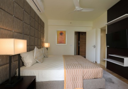 4 BHK Apartment / Flat for sale in Bestech Park View Grand Spa Sector ...