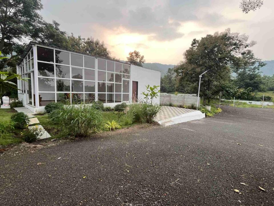 Castle Marigolds Valley Khed Shivapur, Pune | Price List & Brochure ...