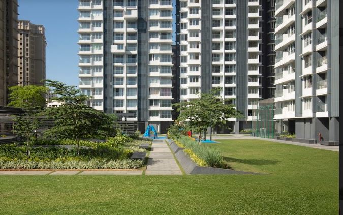 The Wadhwa Group and Narang Realty Courtyard Rozanne Photos And Videos ...