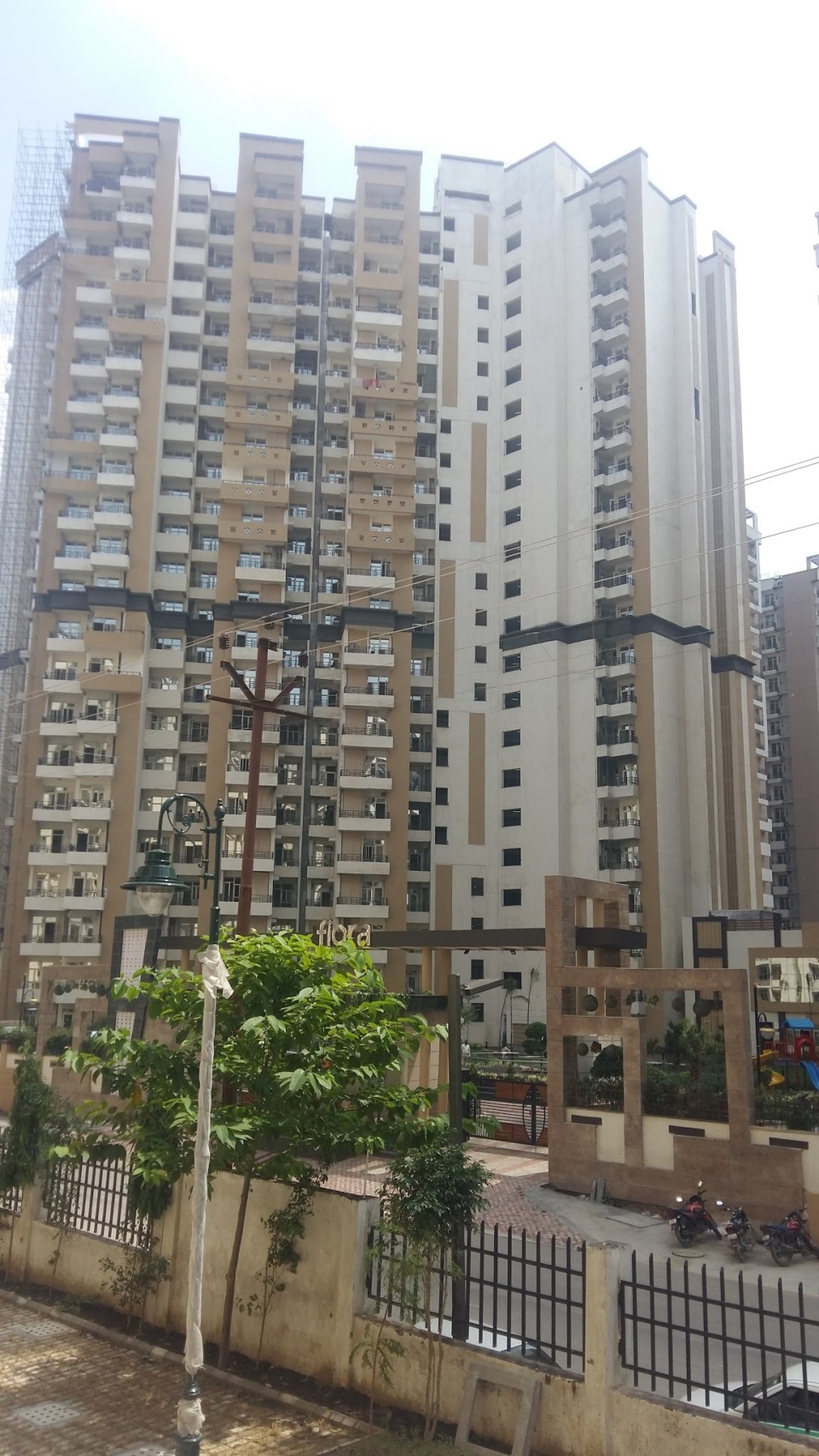 Divyansh Flora Sector 16C, Greater Noida Resale Price List, Brochure ...