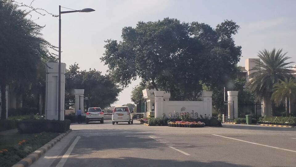 DLF Alameda Sector 73, Gurgaon Resale Price List, Brochure, Floor Plan ...