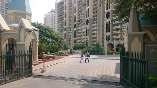 4 BHK Apartment / Flat for sale in DLF Wellington Estate DLF Phase 5 ...