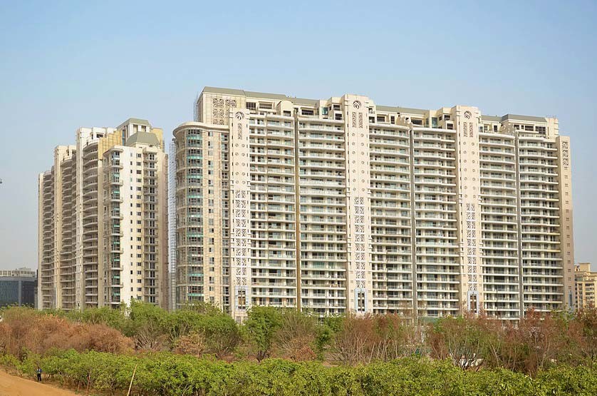 DLF Builders DLF The Magnolias Photos - Sector-42 Gurgaon Pictures