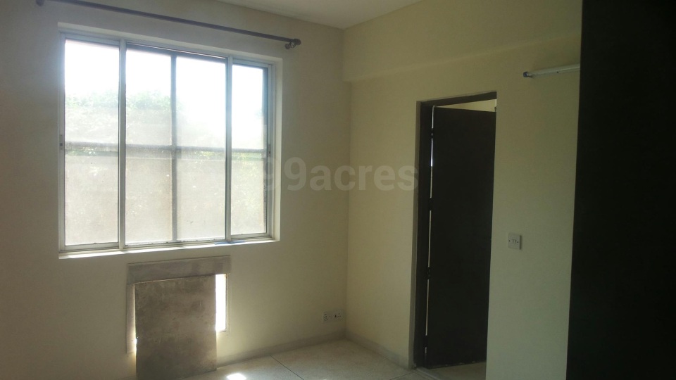 DLF Builders DLF Regent House Photos - DLF Phase 4, Gurgaon Pictures