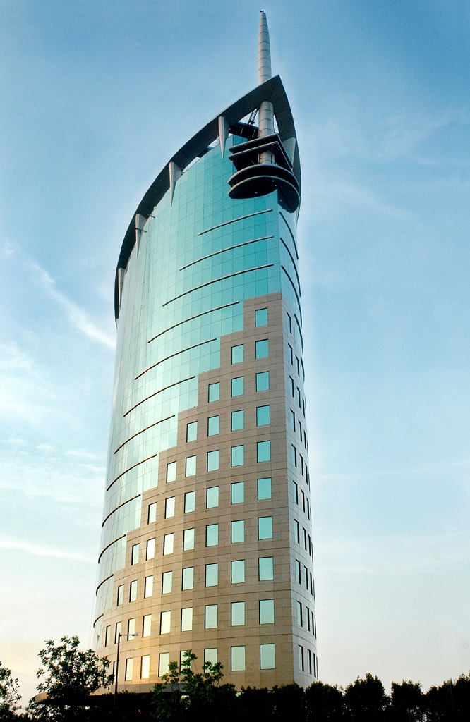 DLF Gateway Tower Sector 24, Gurgaon | Resale Price List & Brochure