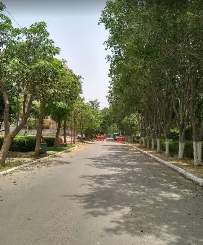4 BHK Builder Floor for sale in DLF City Plots Phase 4 DLF CITY PHASE 4 ...