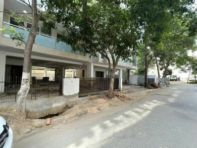 4 BHK / Bedroom Builder Floor for rent in Independent Floors at DLF ...