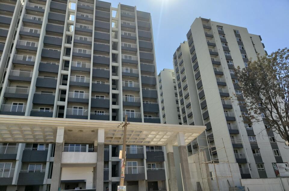 DS Max Sky Shubham KR Puram, Bangalore | Price List & Brochure, Floor ...