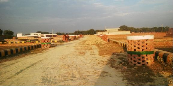 Gamba Golden City Lucknow, Nadarganj Resale Price List, Brochure, Floor ...