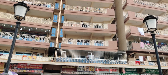 2 BHK Apartment / Flat for sale in Gaur City 7th Avenue Sector 4 ...