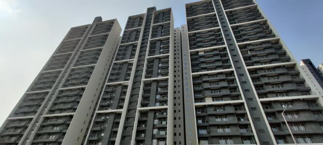 3 BHK Apartment / Flat for sale in Godrej Woods Sector 43 Noida - 2088 ...