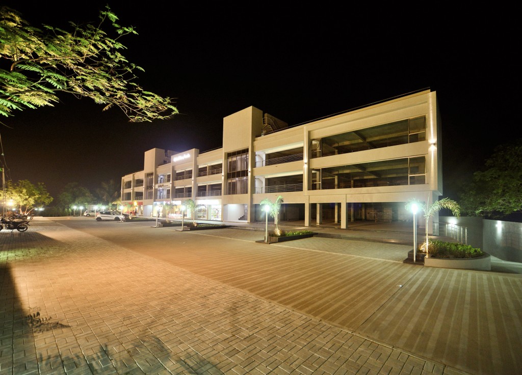 Goyal & Co. Construction Goyal Gokuldham Arcade Photos - Sanathal ...