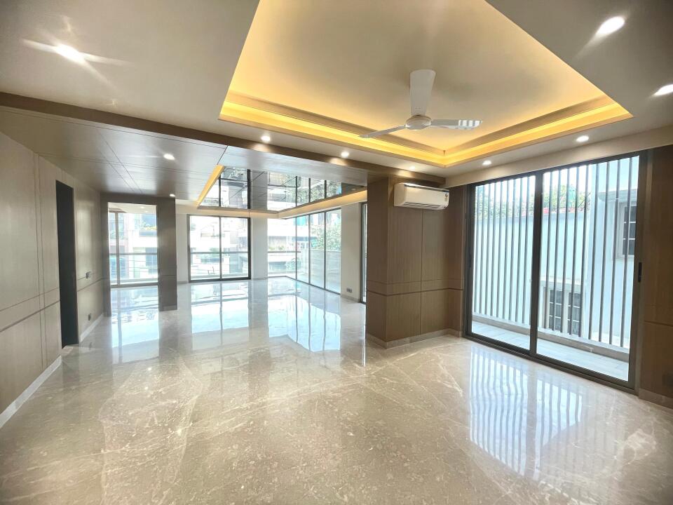 Grey Beard Luxury Floors South Delhi, Defence Colony | Price List ...