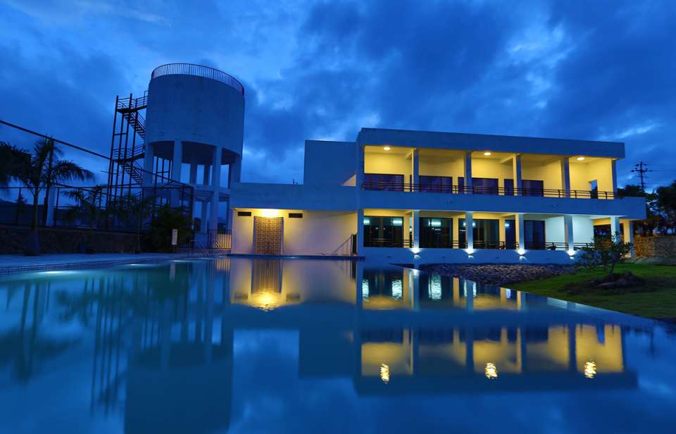 Gulmohar Builders and Paradise and G Orbit Lake Front Photos - Shirwal ...