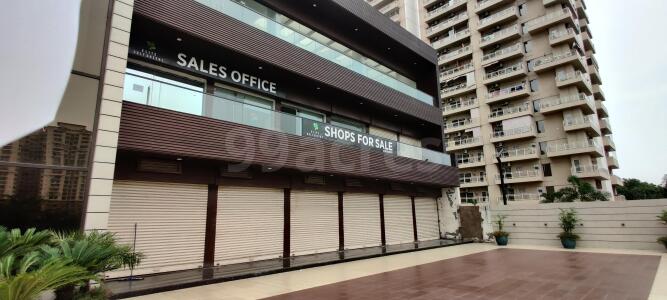 5 BHK House / Villa for sale in Elite Golf Greens Sector 79 Noida ...