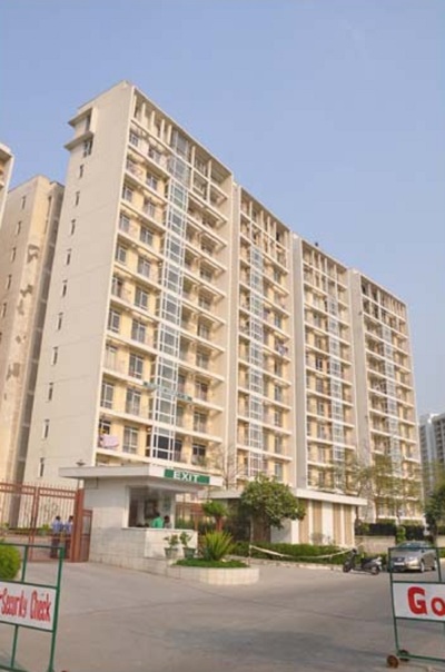 3 BHK Apartment / Flat for sale in Jaypee Greens The Pavilion Court ...