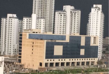 Coworking Space for sale in Landmark Cyber Park Sector-67 Gurgaon - 300 ...