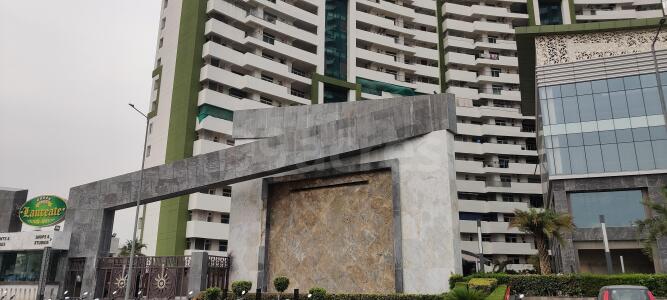 4 BHK Apartment / Flat for sale in Parx Laureate Sector 108 Noida ...