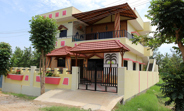 Lg Builders And Developers LG Lake Dew Photos - Essel gardens ...