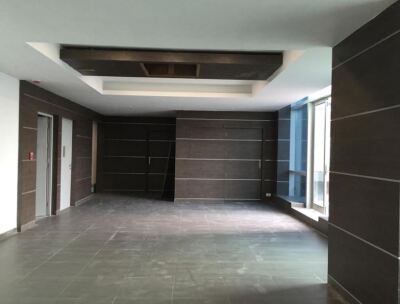 Ready to move Office Space for sale in Merlin Acropolis Kasba Kolkata ...