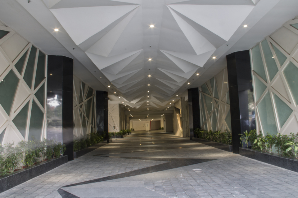 Merlin Infinite Sector 5 Salt Lake, Kolkata | Resale Price List & Brochure