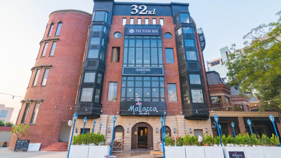 Milestone Ventures Milestone 32nd Avenue Photos And Videos - Sector 15 ...