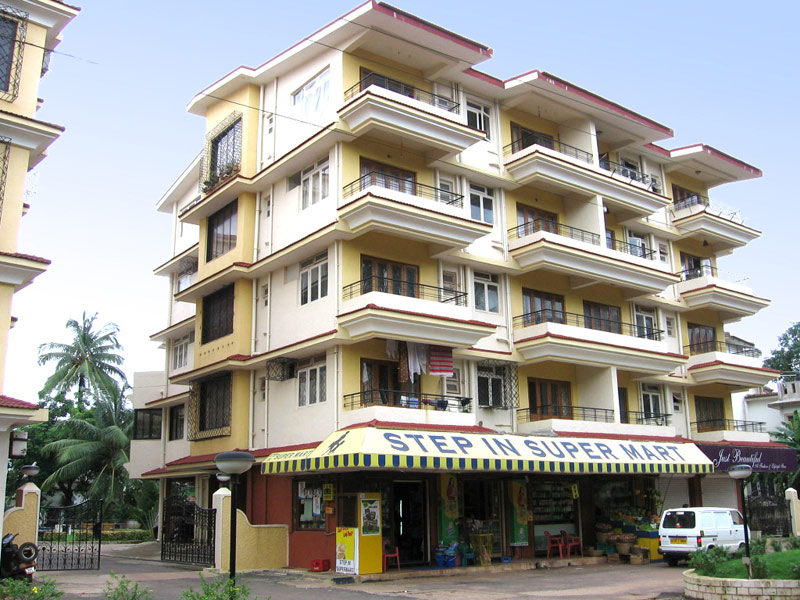 Models Construction Models Meridien Photos - Miramar, Panjim Pictures