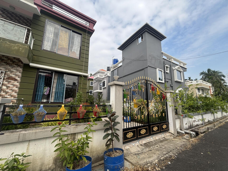 Oas Sonar Gaon Phase 2 Bakrahat, Raypur, Kolkata | Price List ...