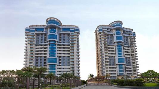 Omaxe The Forest Spa Surajkund, Faridabad Resale Price List, Brochure ...