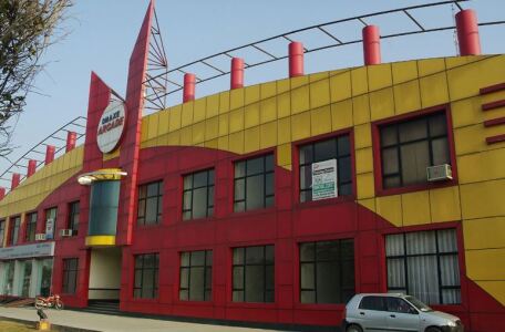 Ready to move Office Space in Omaxe Arcade Ansals Golf Links 1 Greater ...