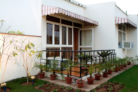 2 BHK Apartment / Flat for sale in Omaxe Parkwoods Sai Road Baddi ...