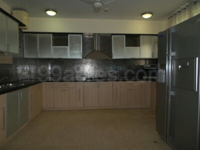 4 BHK / Bedroom Apartment / Flat for rent in Omaxe The Forest Sector-92 ...