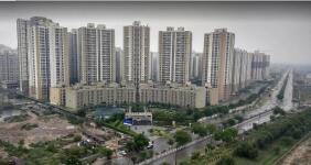 Paying Guest / Hostel / PG in Paras Tierea Sector 137 Noida - 5th floor ...