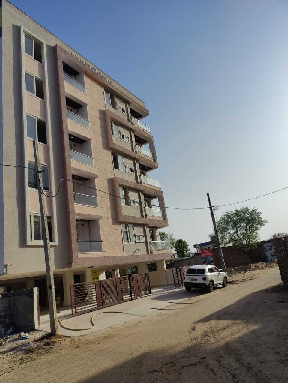 Paras Real Estate Paras Shree Krishna Homes Nirman Nagar Photos ...