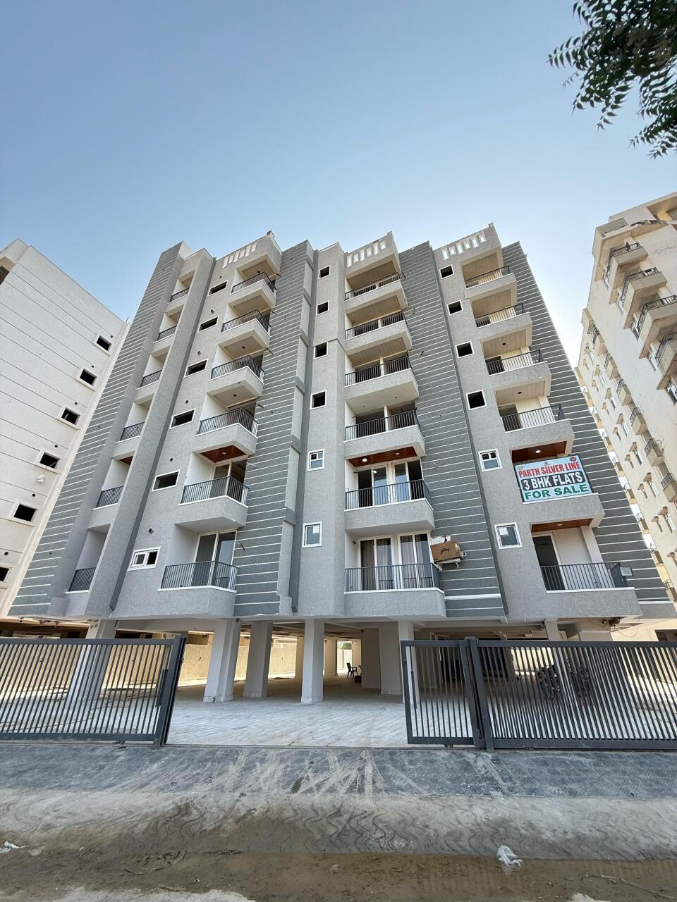Parth Silverline Jagatpura, Jaipur Resale Price List, Brochure, Floor Plan, Location Map & Reviews