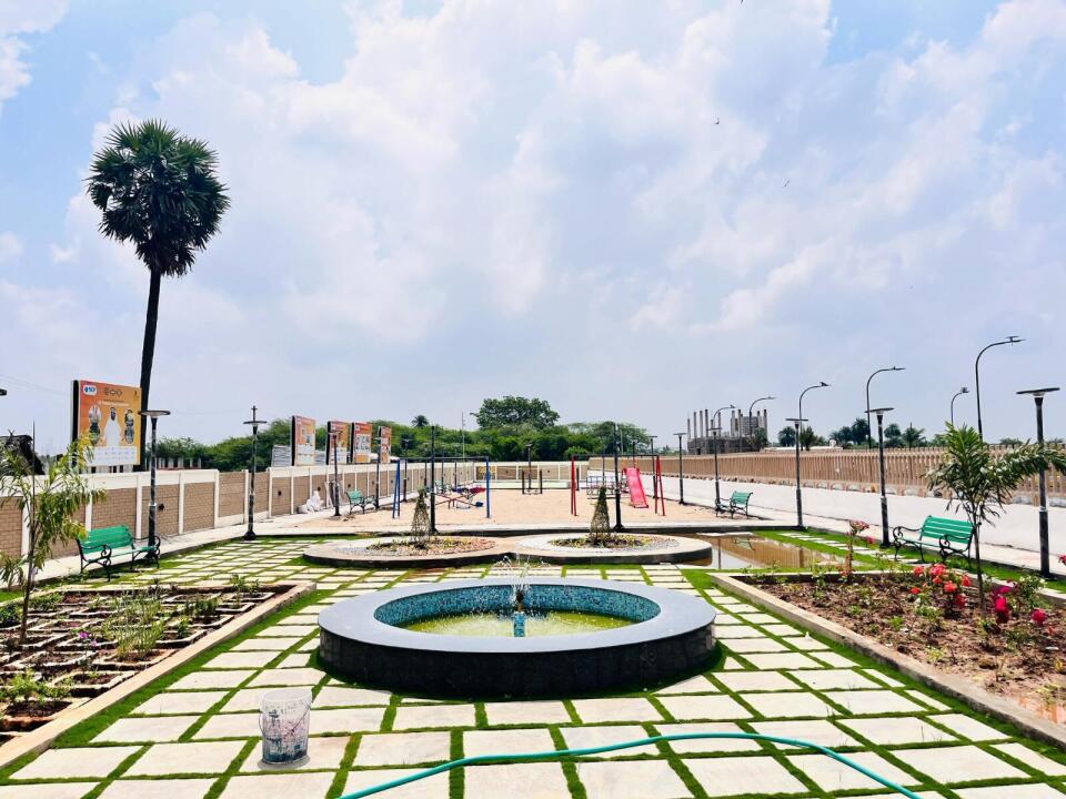 SCP Dubai Courtyard Sevvapet, Thiruvallur Resale Price List, Brochure ...