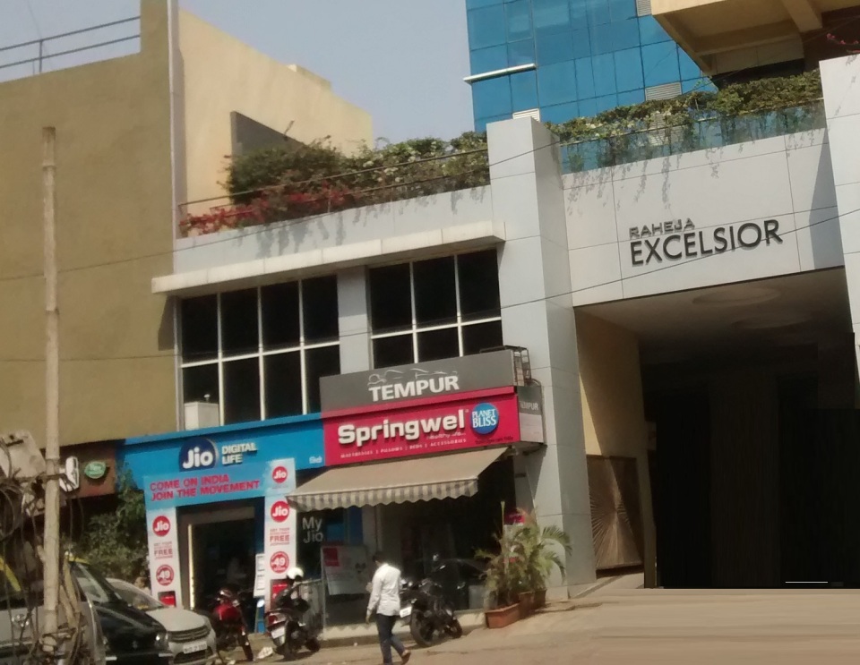 Raheja Excelsior Mumbai South, Arya Nagar Resale Price List, Brochure ...