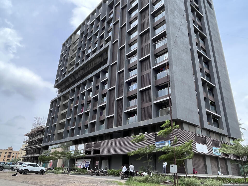 Newton Homes Hadapsar, Pune | Price List & Brochure, Floor Plan ...