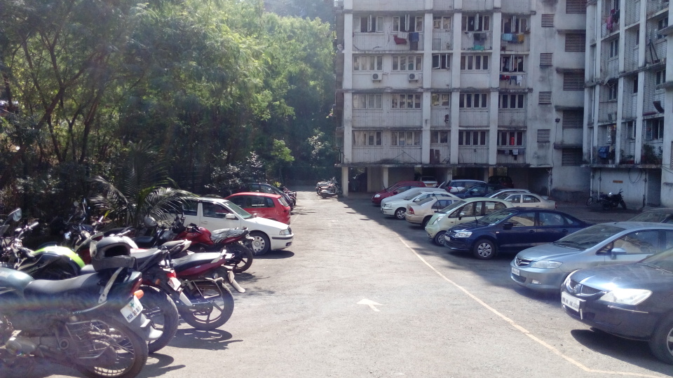 Royal Palms Ruby Isle Aarey Milk Colony, Goregaon East Resale Price ...