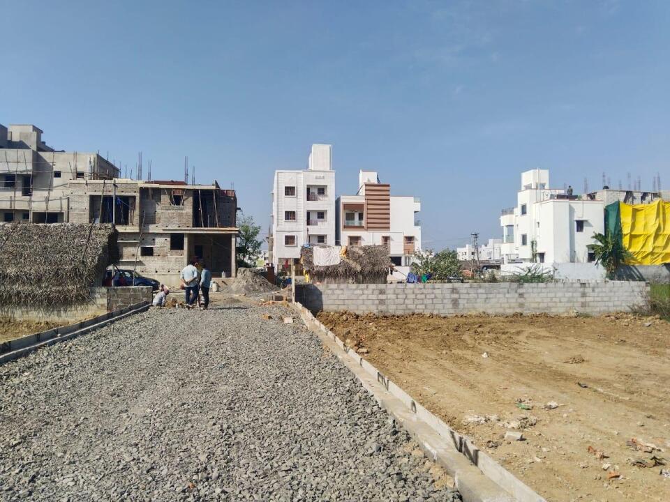 Royal Shrishtii Infrastructure Royal Sarabeswara Photos - Madambakkam ...