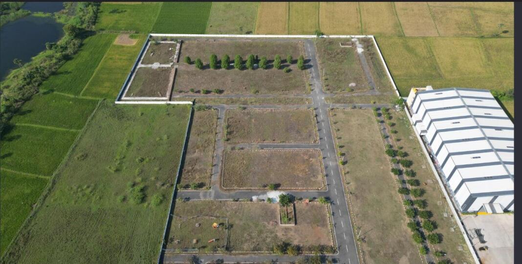 SAMEERA LANDS AND CONSTRUCTIONS Sameera Mahalakshmi Nagar Photos - Red Hills, Chennai Pictures