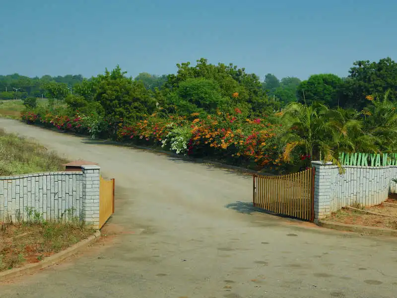 Silver Manikya Meadows Chilkuru , Hyderabad Resale Price List, Brochure ...