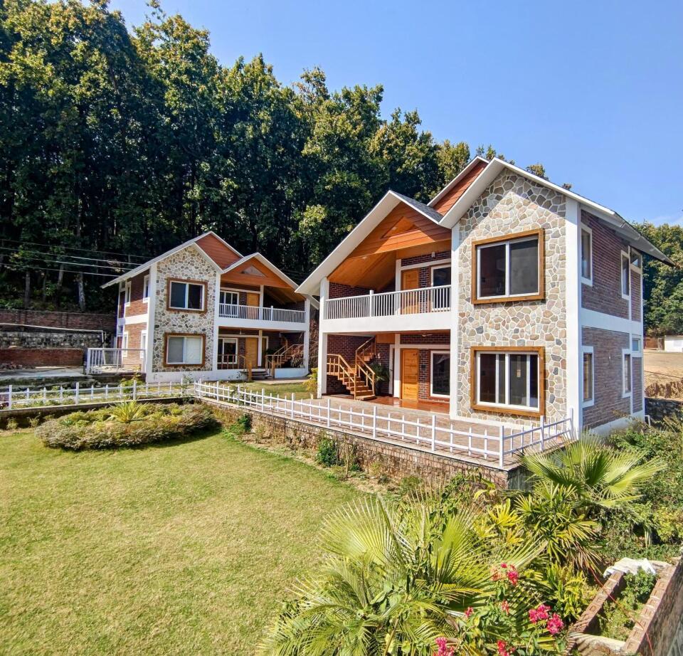 Defence Colony Mountview Golf Course Dhaulas, Dehradun | Price List ...